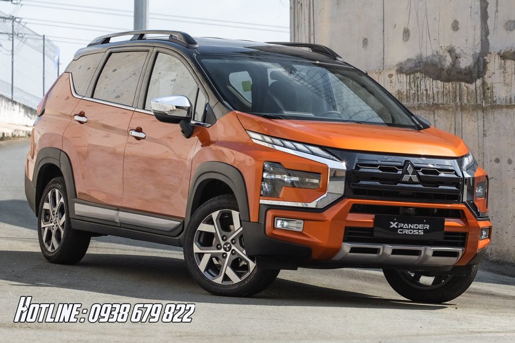 Giá lăn bánh Xpander Cross tháng 03/2025: Ưu đãi đến 76 triệu cho xe ...