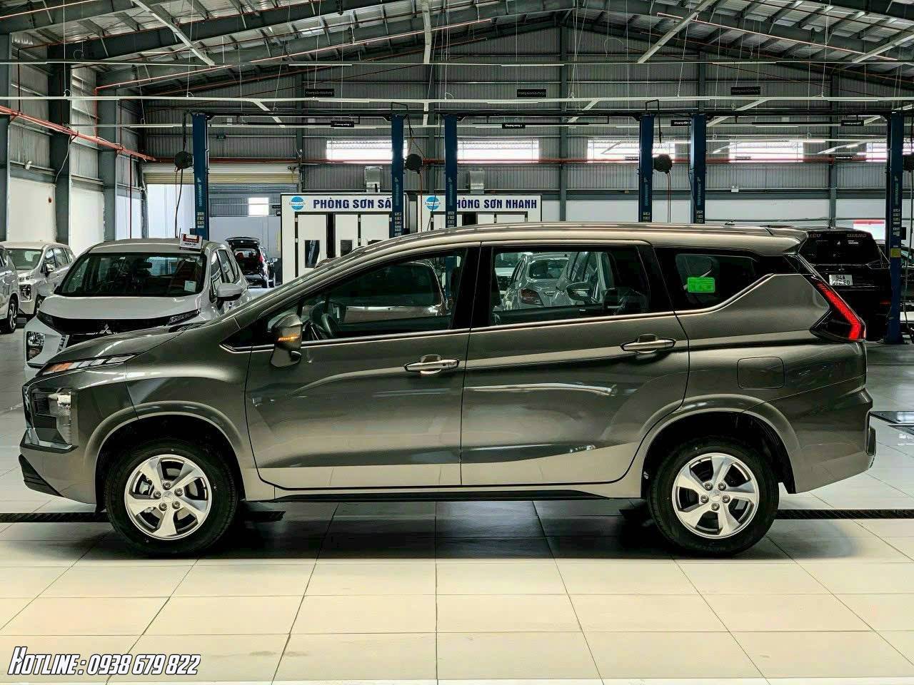 XPANDER AT ECO MÀU NÂU: HÌNH ẢNH THỰC TẾ VÀ GIÁ LĂN BÁNH THÁNG 06/2024